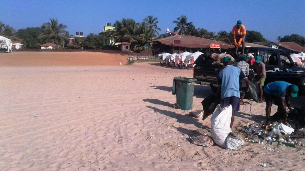 It’s worrisome as garbage on Goa beaches has tripled in one year - Goa ...